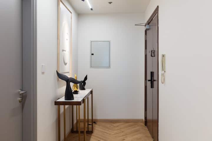 Luxurious 2 Br In The Heart Of Marina L Sea View - Dubai Marina