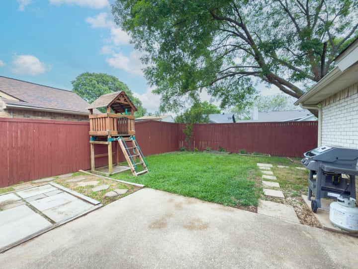 Flower Mound 4br | Family Yard + Playset - Southlake, TX