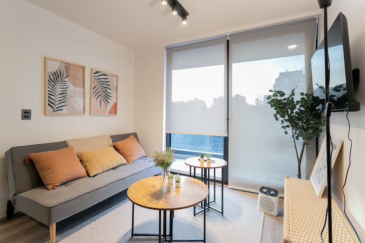 Luminous Modern Condo | Ricardo Lyon Family Haven - Providencia, Chile