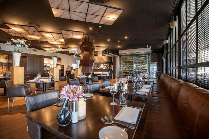 Affordable Family Room - Doesburg