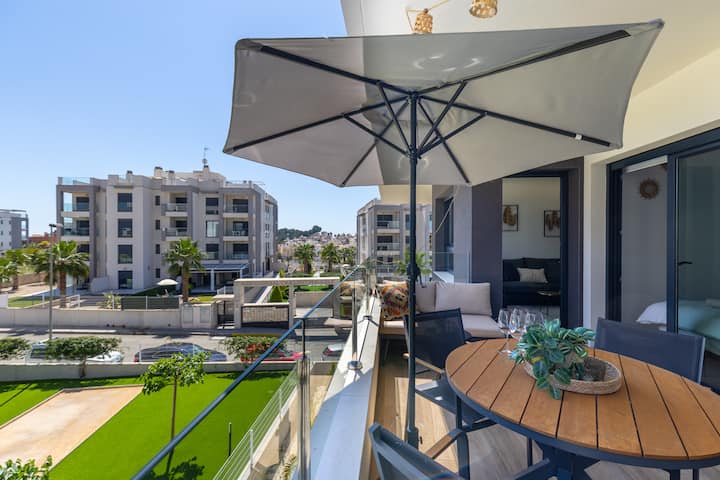 Amorosa - Stylish Apartment In Villamartin - Villamartin