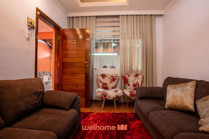 Casa Em Bh Com Localização Incrível E Conforto - Belo Horizonte