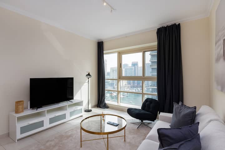 Chic Dubai Marina 1br W/ Pool And Gym - Dubai Marina