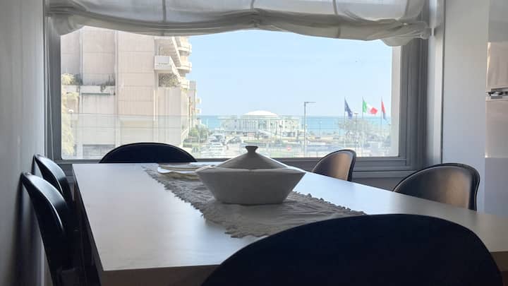 Se161 - Senigallia, Central Sew View Apartment - Senigallia