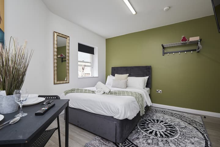 Town Centre-studio-economie-sdb Privée-vue Sur Rue - Huddersfield