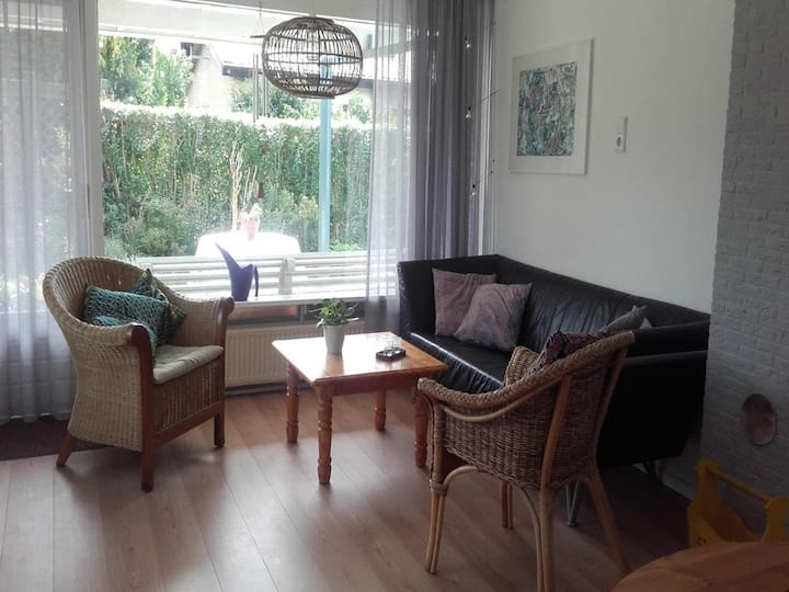 Maison De Vacances Avec Un Jardin Ensoleillé - Sint Maartenszee