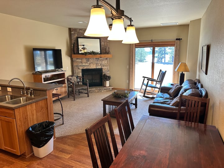 Condo 107 By Eagle Waters Resort - Eagle River, WI
