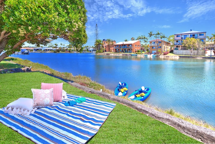 Waterfront - Walk To The Beach - Mooloolaba