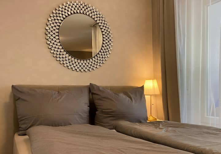 Modern Studio With Balcony In Central - Apolonia - Karlsruhe