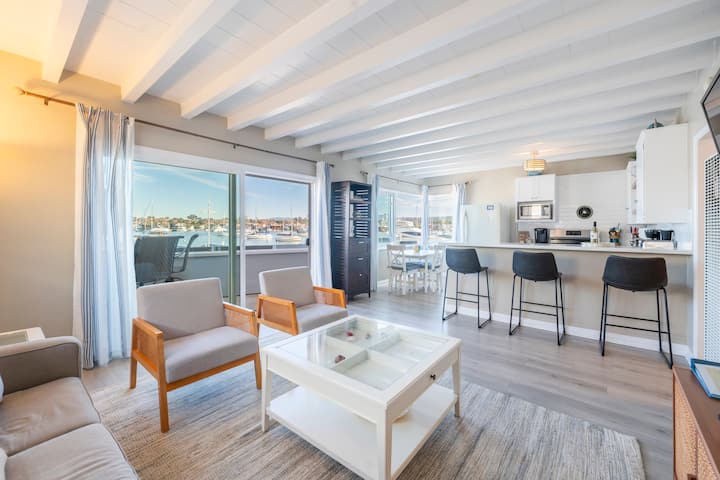 Sleeps 16 | Dock, Walk To Beach | Edgewater Place - Newport Beach, CA