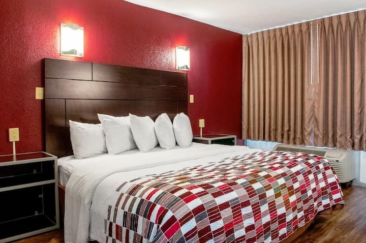 Pet-friendly Room With Pool Near French Quarter - Slidell, LA