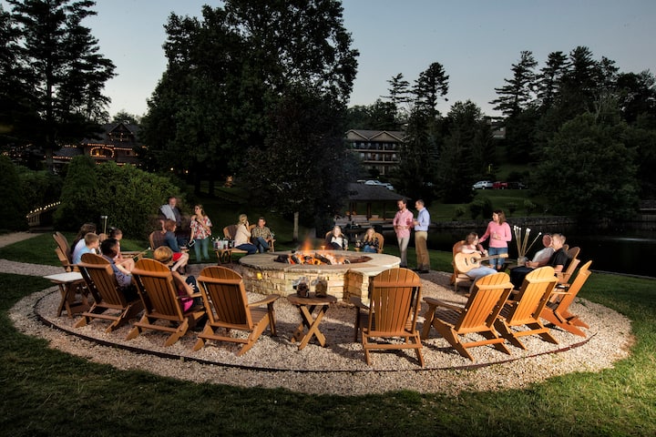 Cozy Chetola Condo Indoor Pool & Trails Boxwood 4 - Blowing Rock, NC