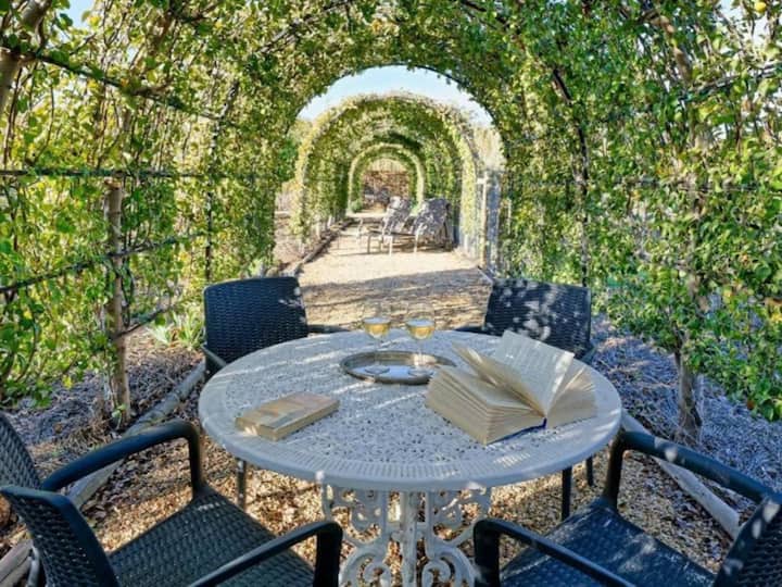 Luxury King Room (Giraffe) - Montagu