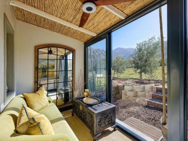 Premier King Room (Ingwe) - Montagu