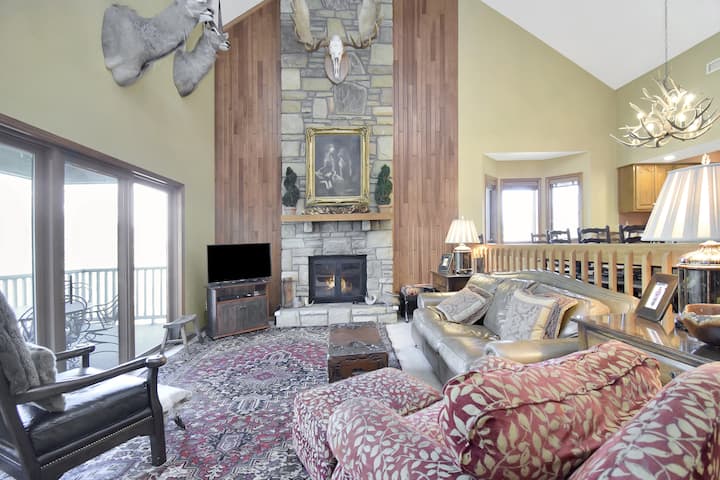 Chetola Spa Retreat Condo Cascades 6 - Blowing Rock, NC