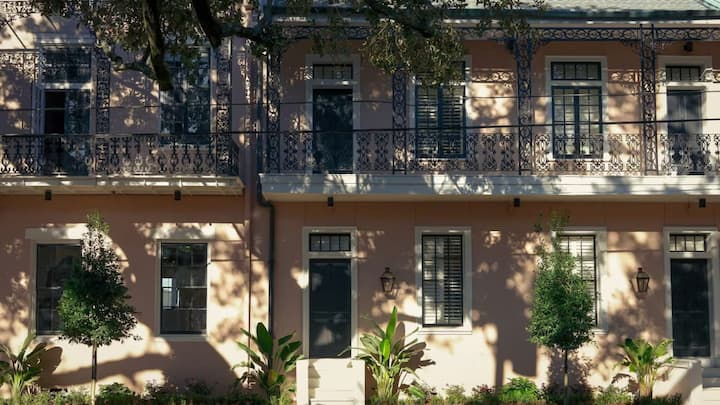 Luxe Vibes In Garden District + Sip, Swim & Stay - New Orleans, LA