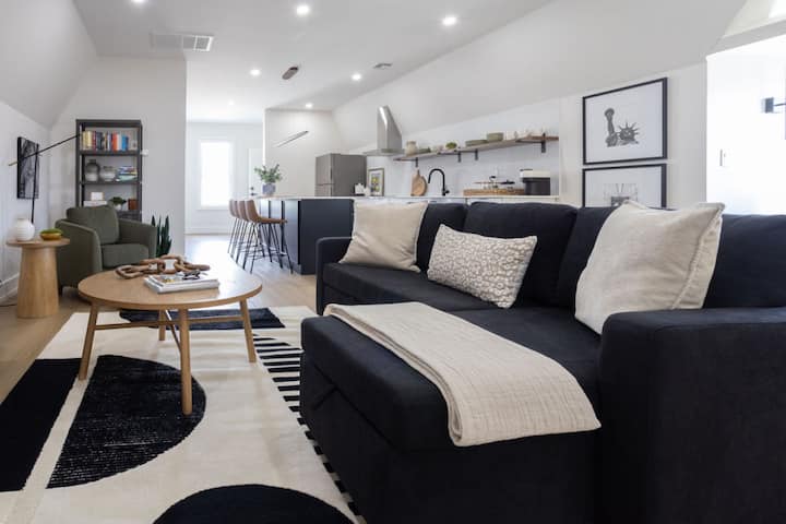 Spacious 1br, Sleeps 4, Parking, Near Nyc & Ewr - Harrison, NJ