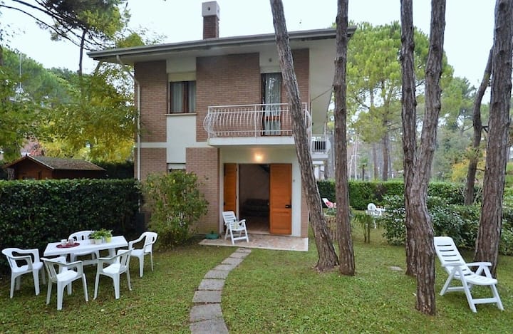 Maison Lumineuse Et Spacieuse Avec Un Havre De Pai - Lignano Sabbiadoro