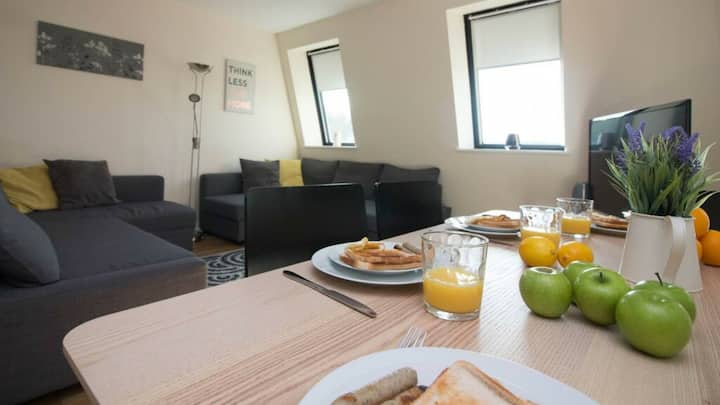 Premiere Serviced Accommodation - 17 - Southampton Airport (SOU)