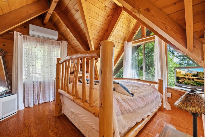 Quiet Pines Retreat - Strawberry, CA