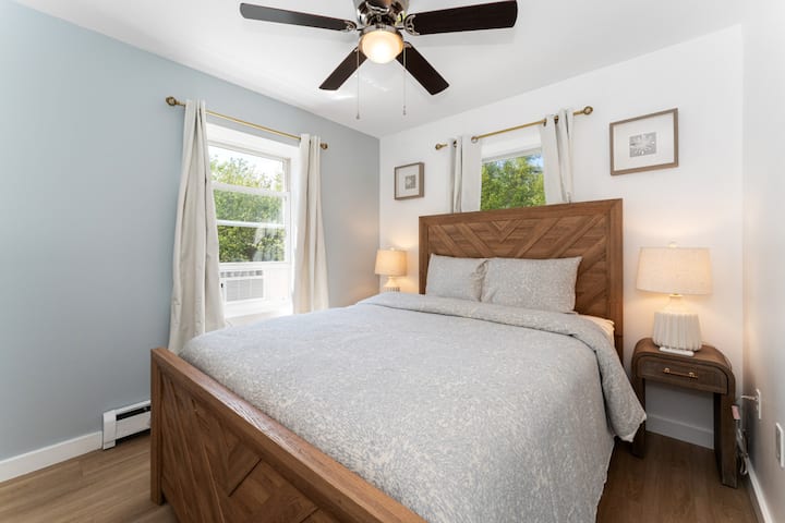 Acadia Basecamp| Walk To Lobster, Coffee, Bakery 8 - Bar Harbor