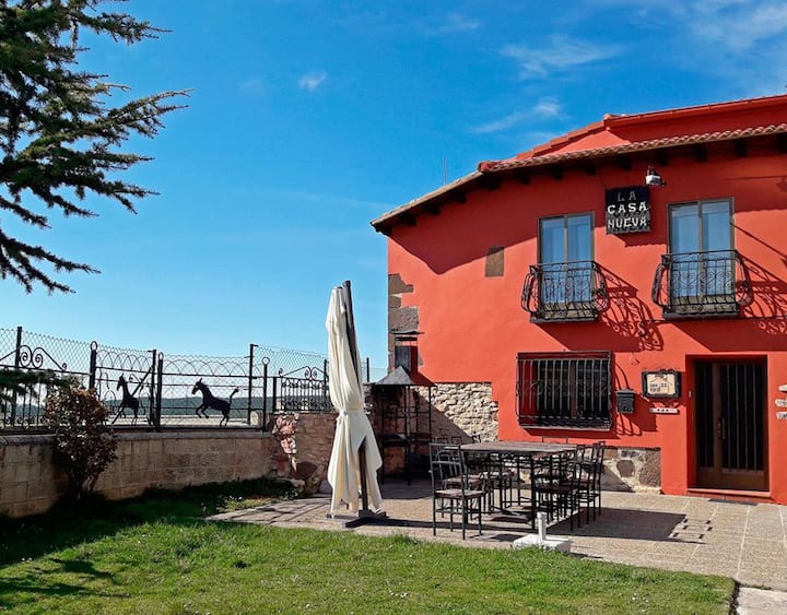 La Casa Nueva - Abejar