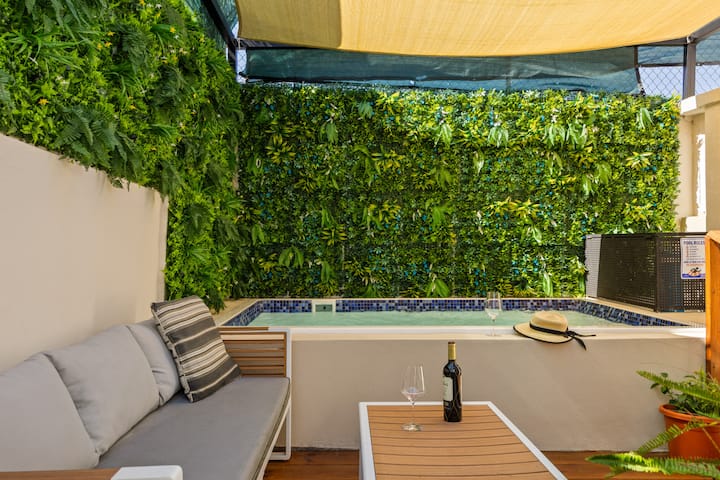 Ocean Park 4bdr / 2b Pool @ Riviera Villa - San Juan