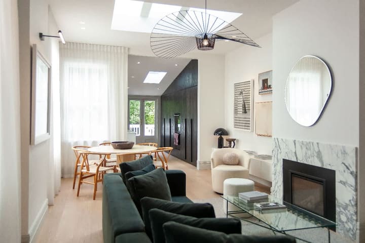 Modern High-end Luxury Thorndon Home - Wellington