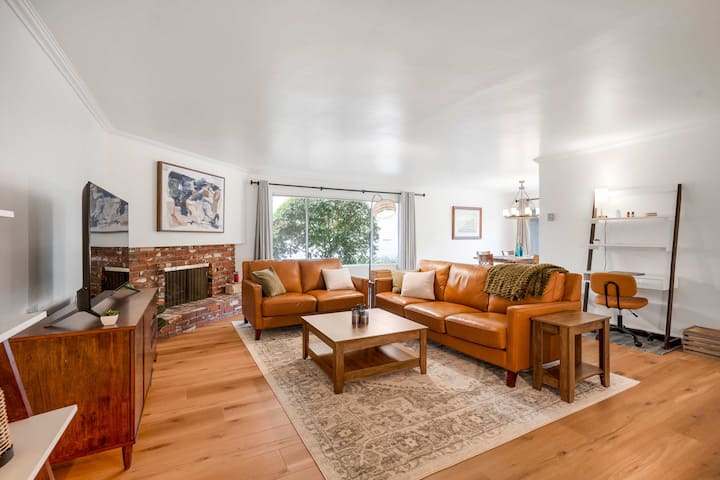 Coastal Comfort + Communal Pool, 30+ Day Stays - Santa Barbara, CA