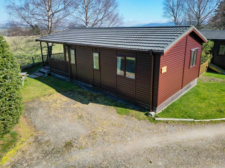 Capercaillie Lodge By Interhome - Carrbridge