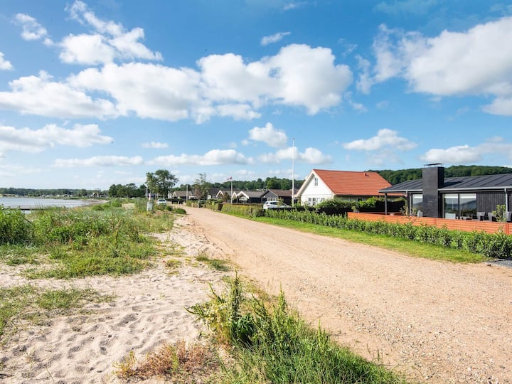 Maison De Vacances Pour 6 A Sjølund-by Traum - 콜링