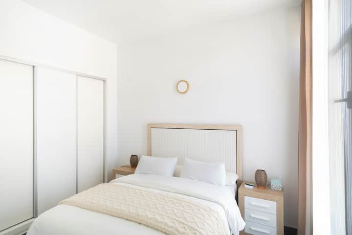Maya Bay Suites-junior Suite Premium - Alicante