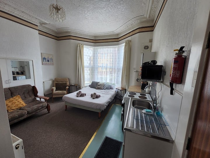 Seaside Studio Escape In Blackpool - Blackpool