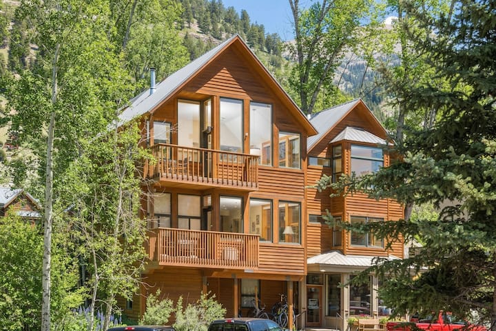 Remodeled, Grt Location, Deck, Views, Lux Finishes - Telluride, CO
