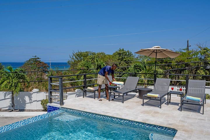 Hospitality Expert Cb2: Pool, Beach & Chef - Montego Bay