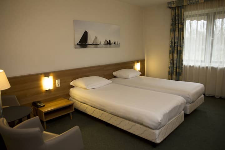 Ideal Haven For Nature, Outdoor Seeker, Top Sites - Heerenveen