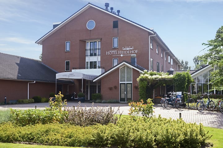 Amazing Group Getaway | Perfect Outdoor Adventure - Heerenveen