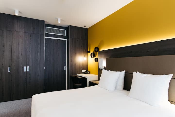 Cozy Base For Hiking, Shopping & Local Culture - Weert