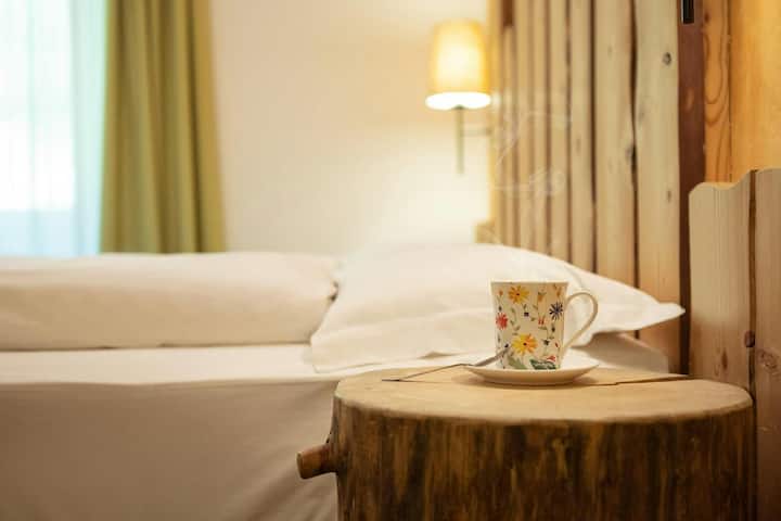 Wellness-centric Room With Breakfast Included - Madonna di Campiglio