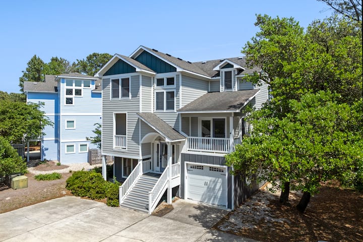 Sea Glass Cottage: Private Pool & Spa - Corolla, NC