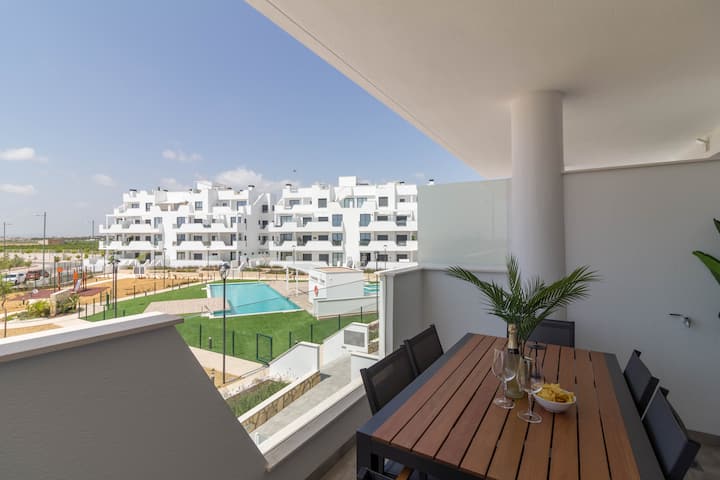 Modern Apartment With Pool View In Santa Rosalía - La Palma