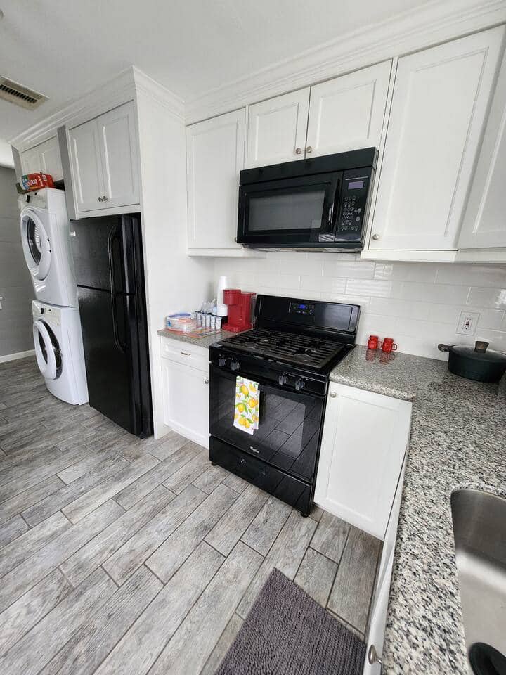 Utmb, Shriners Hosp, Royal Caribbean - Moody Gardens, Galveston