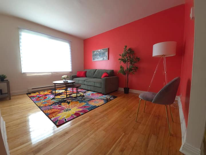 Montreal Modern 1br In West Island With Fast Wi-fi - Lasalle