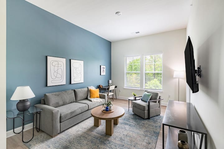 Landing | Beautiful 1bd, Pool, Clubhouse - Leland, NC