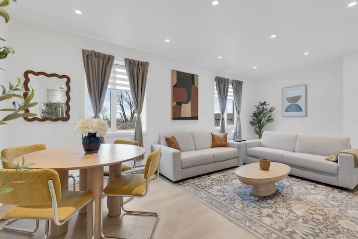 Le Victoria- 3bedrooms Midtown - Montréal, QC