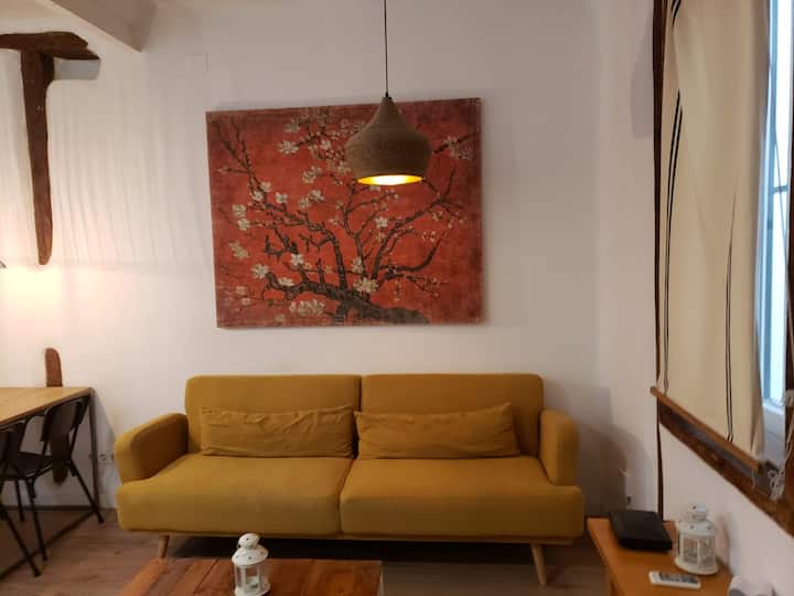 Relax And Style Just Steps From Sol - For 2 People - Madrid