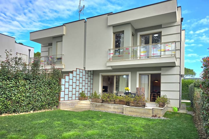 Perla Holiday Villa 150 - By Happy Rentals - Albania