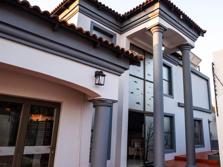 Luxury Queen Room - Thohoyandou