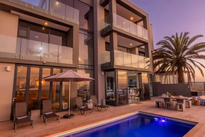 Beachfront Luxury Oasis Villa - Namibie