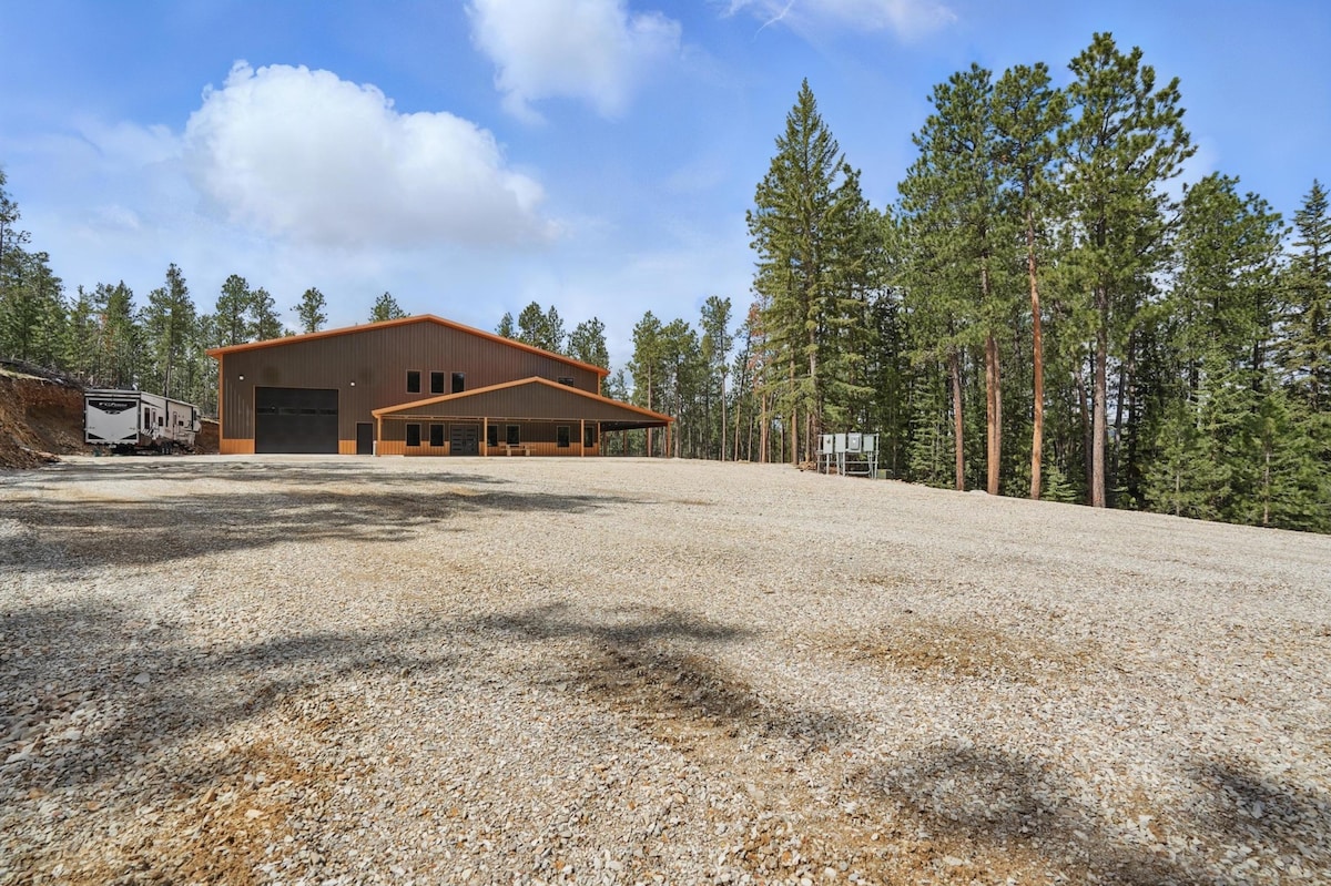 Cat Court Hideaway - Houses for Rent in Lead, South Dakota, United ...